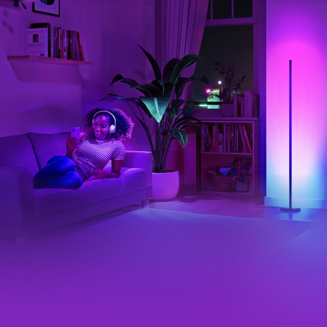 Nanoleaf Matter Smart Multicolor Floor Lamp
